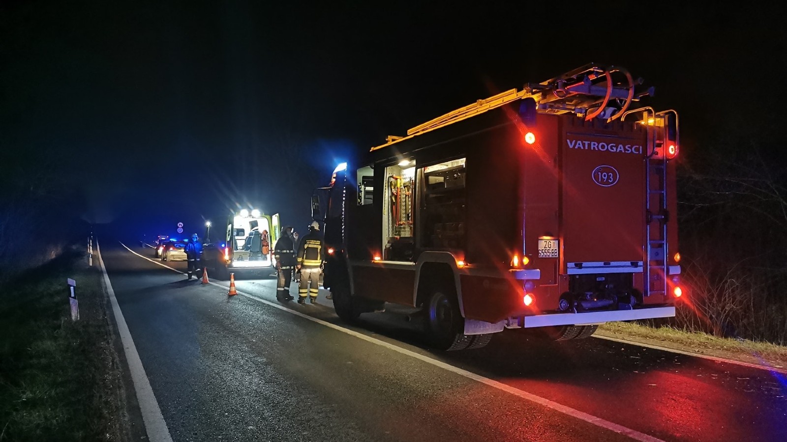 U predjelu Murat dvije osobe ozlijeđene u slijetanju vozila sa ceste